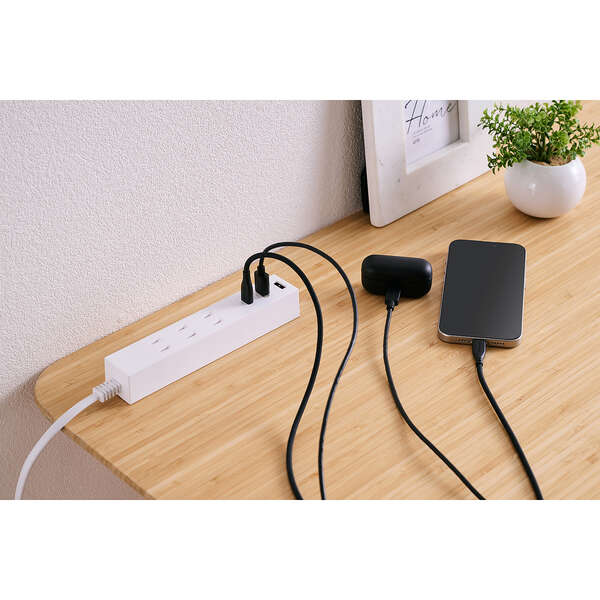 コード付きUSBタップ(3m/A×2+C×1) - ECT-38-3A2C30WH